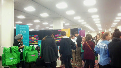 Students Swarm Exhibit Booths At Washington Journalism Conference ...
