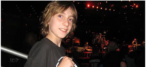 I caught Bruce Springsteen's harmonica - Youth Journalism International