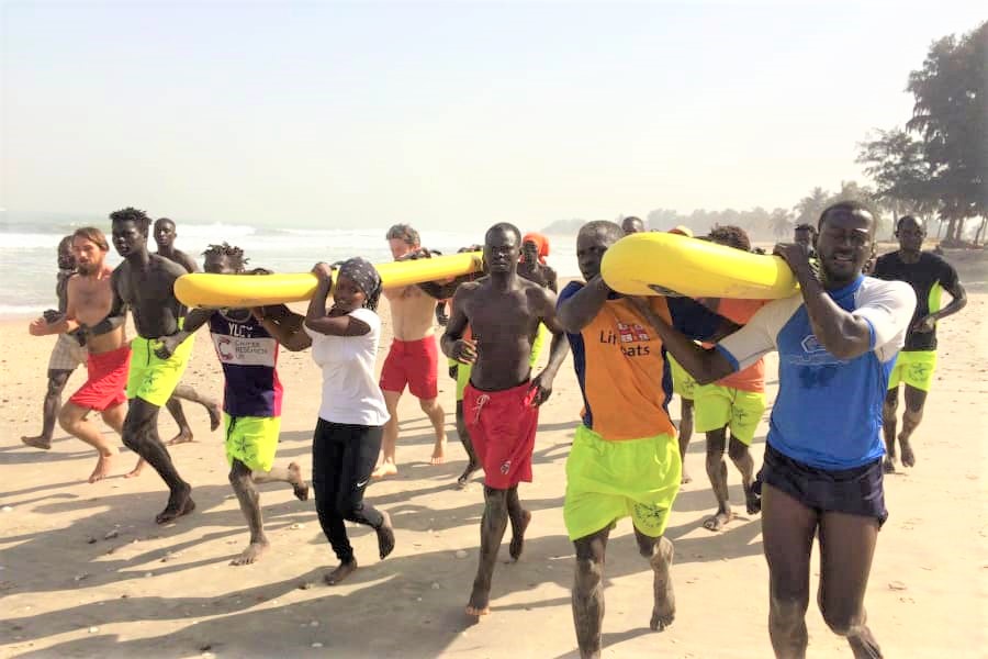 Gambian lifeguards keep working for safer beaches - Youth Journalism ...