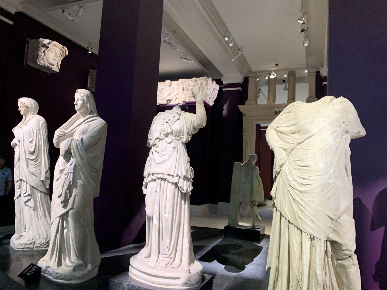 Archeology Museum,statues Norah Springborn reszd - Youth Journalism ...