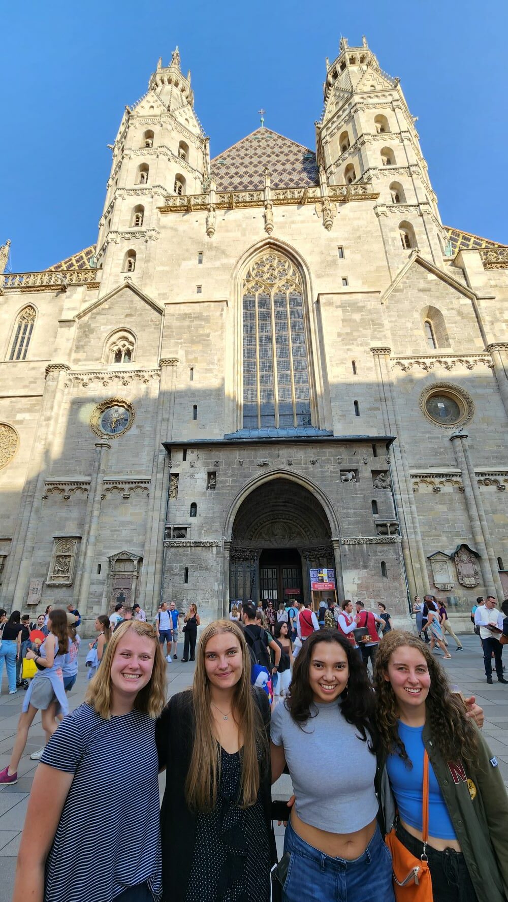 P2023-07-06_181135 Norah Springborn, Holly HD, Regina Lopez, Ana Fadul ...