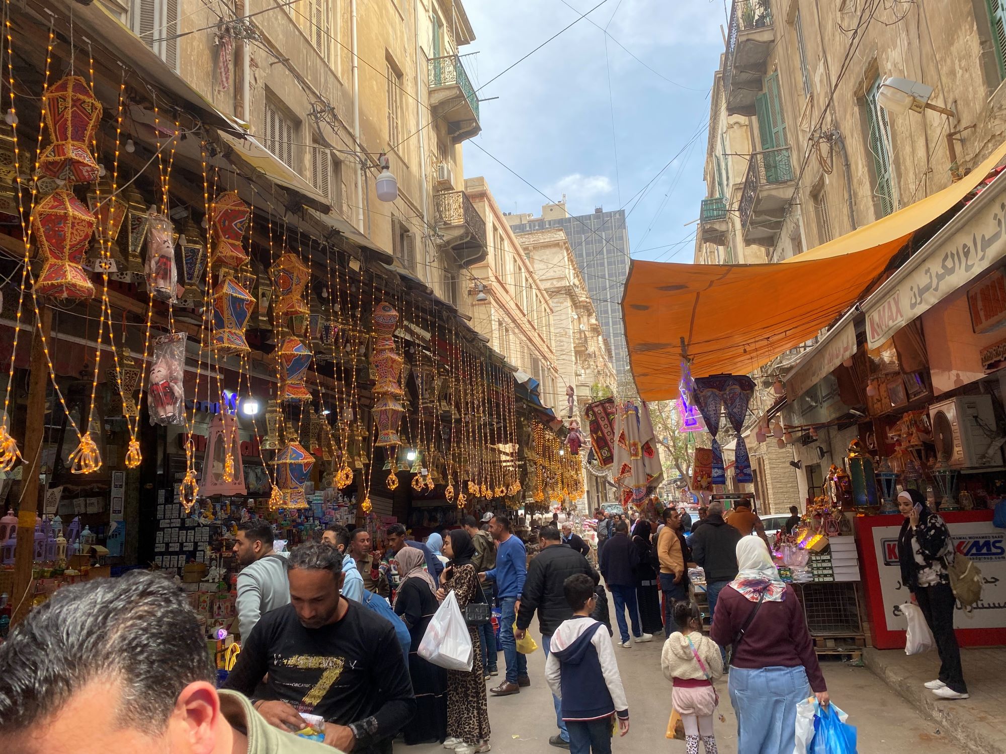 Alex, Egypt, The Al-Mansheya market selling Ramadan decorations, Jana ...