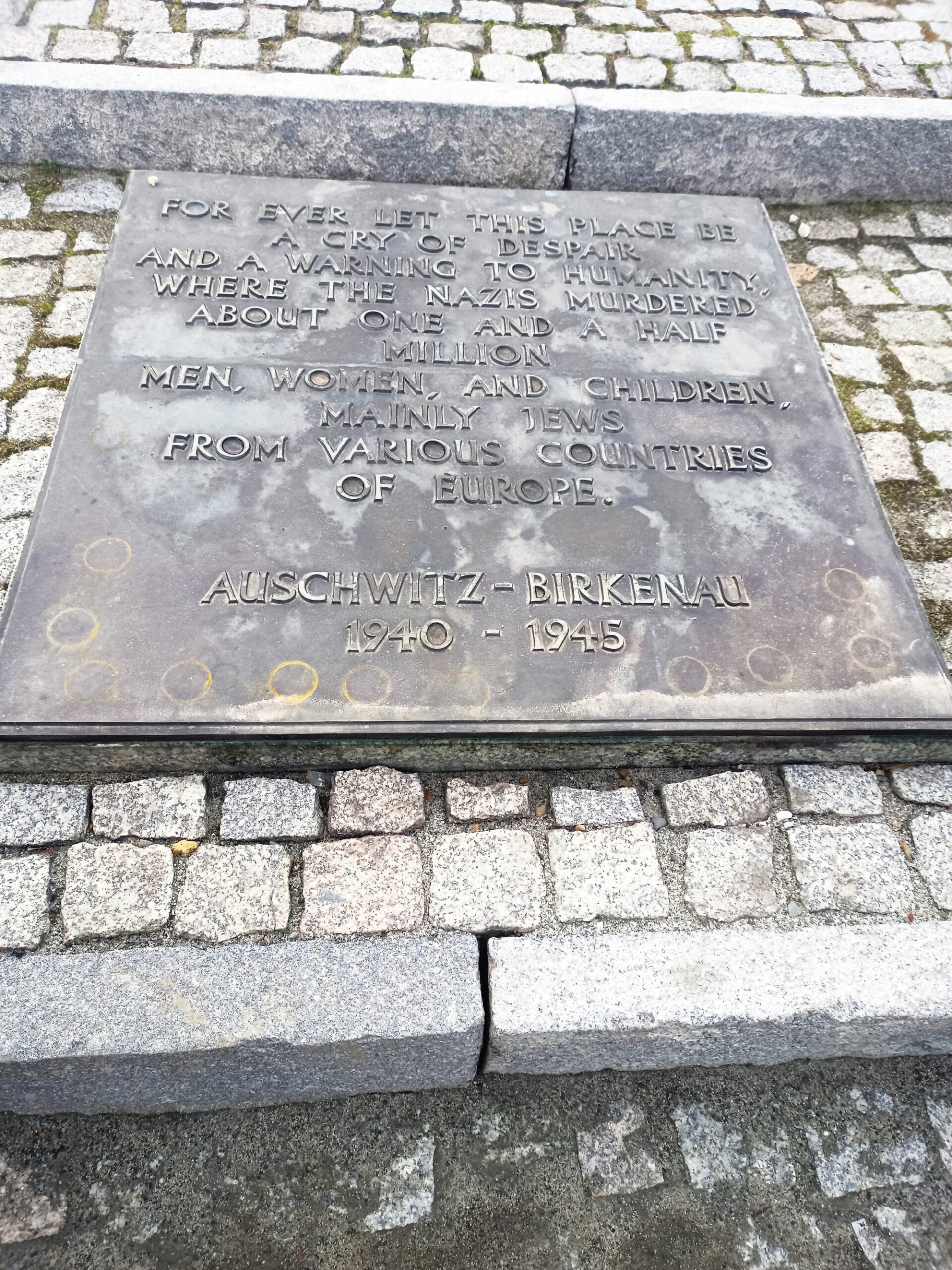 Auschwitz.1 plaque, Anoushka - Youth Journalism International