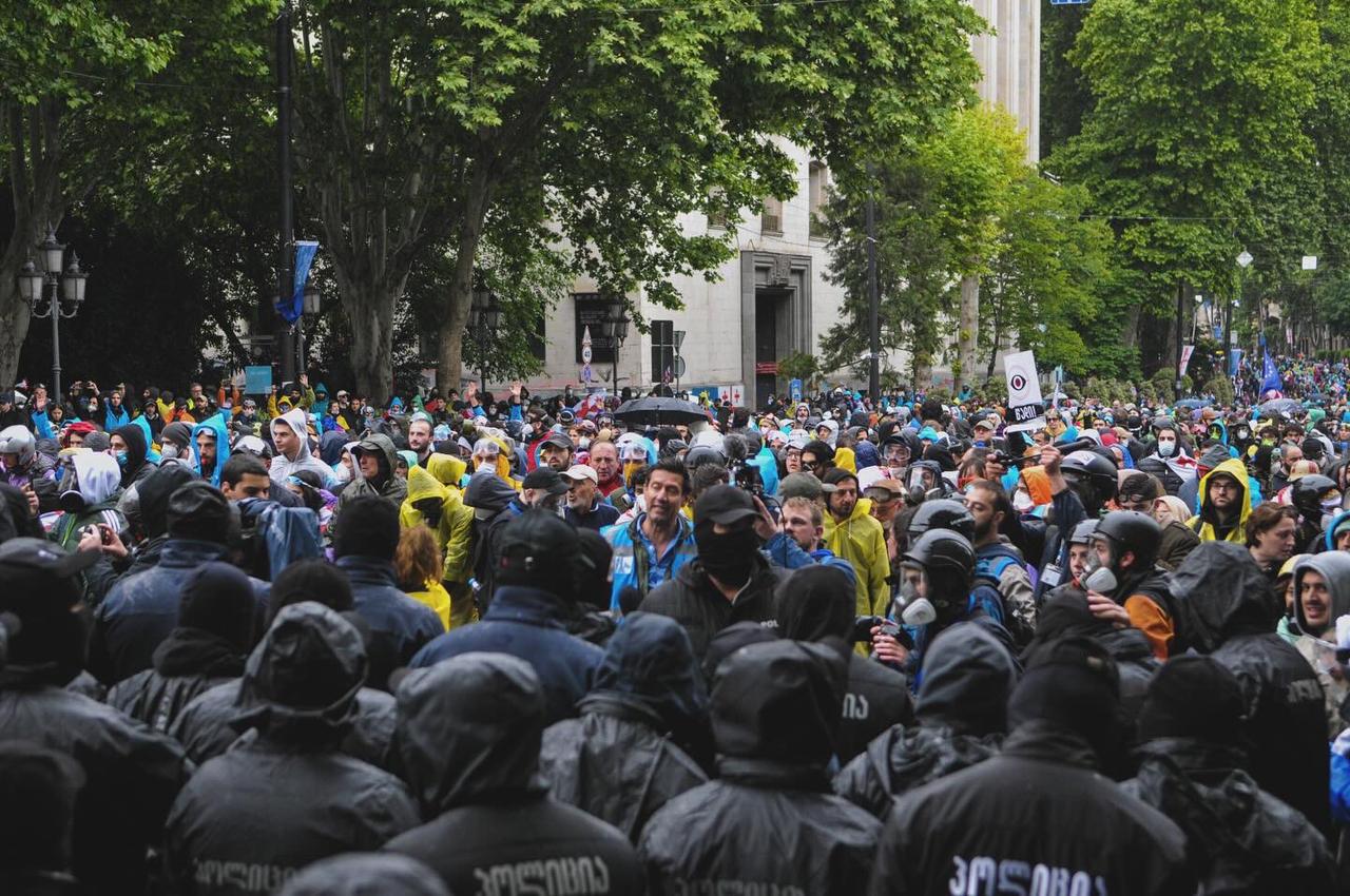 Georgia protest May 14, Nicolo crowd - Youth Journalism International